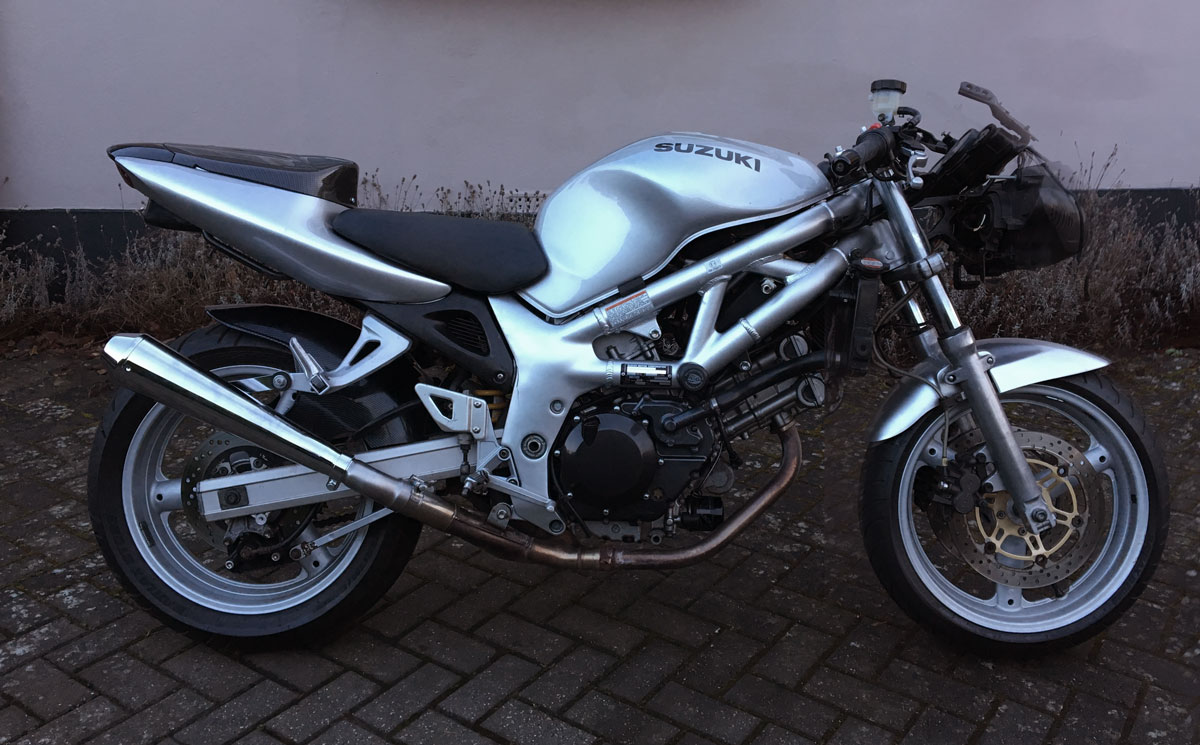 SV Curvy retro racer project - SV650.org - SV650 & Gladius 650 Forum